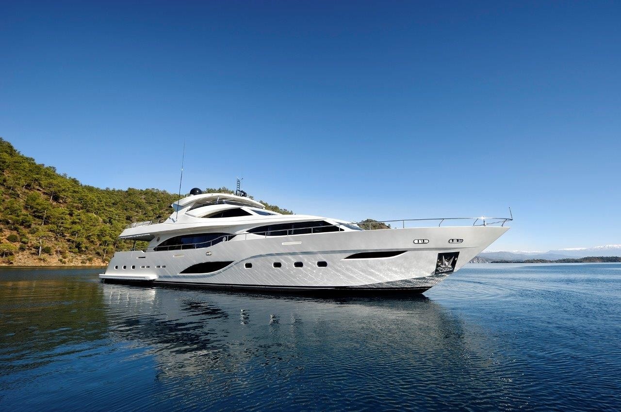 Yacht 'Y', Mengi Yay Shipyard | CHARTERWORLD Luxury Superyacht Charters
